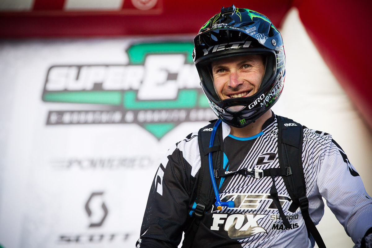 JARED GRAVES: A BLOODY LEGEND - Yeti Cycles